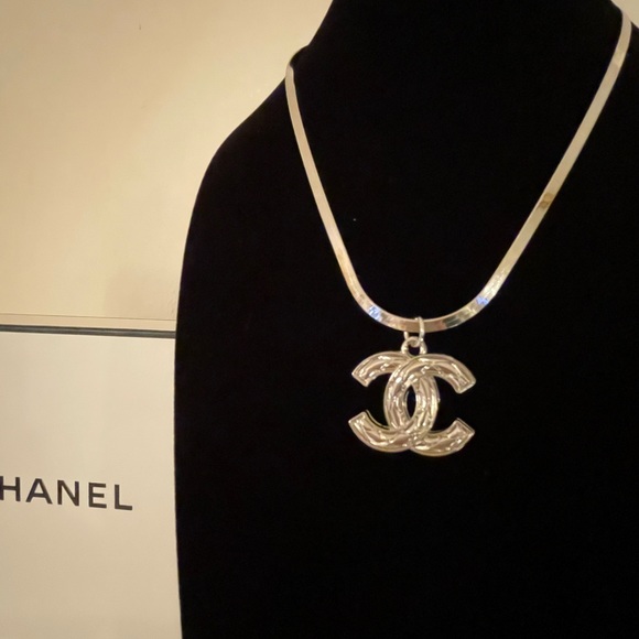 CHANEL | Jewelry | Authentic Chanel Pendant | Poshmark